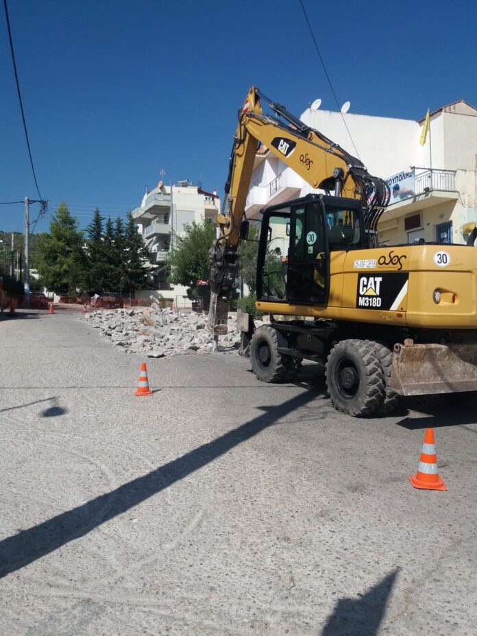 ΞΕΚΙΝΗΣΑΝ ΟΙ ΕΡΓΑΣΙΕΣ ΓΙΑ ΤΗΝ ΔΙΑΝΟΙΞΗ ΤΗΣ ΟΔΟΥ ΕΛΑΙΩΝ
